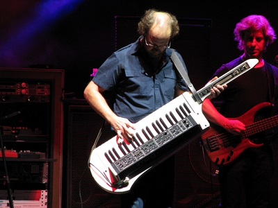 playing keytar - Tag - Character - AniDB